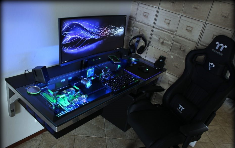 The Most Insane Gaming Battlestation Setups You'll Ever See - Page 2 of ...